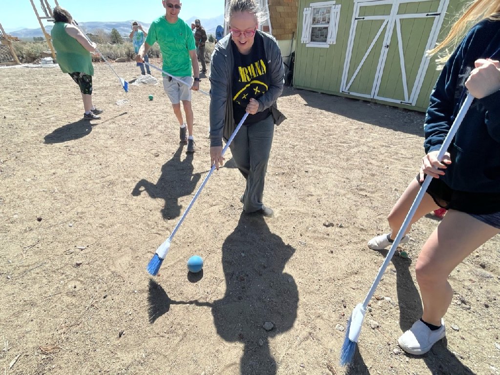 Molossian Broomball